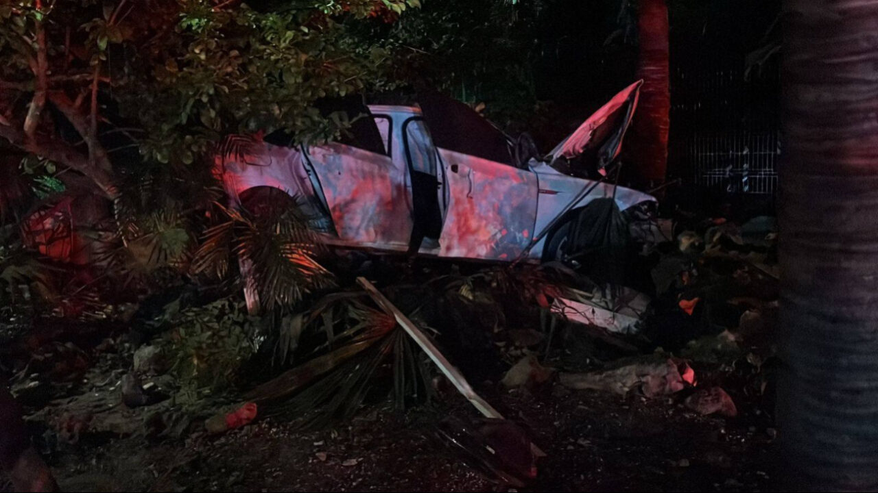 Rollover Accident in Puerto Aventuras, Playa del Carmen Leaves Six ...